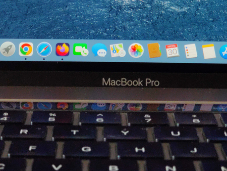 MacBook Pro 16 / Core i9 / 32 RAM / 512 SSD