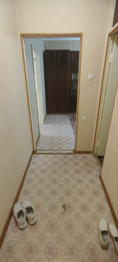 Продам 2 ком квартиру на массиве Феруза
