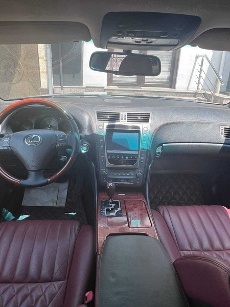 СРОЧНО Lexus GS300