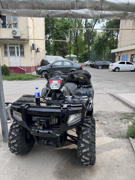 Квадроцикл polaris