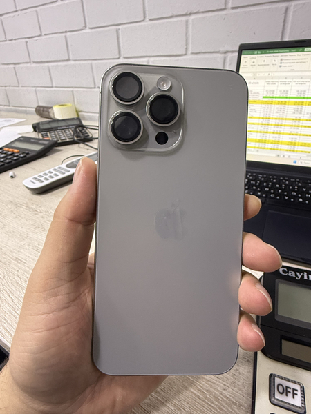 Iphone 15 pro max 1 tb dual sim
