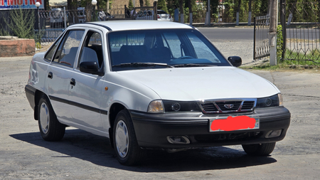 Nexia srochna sotiladi