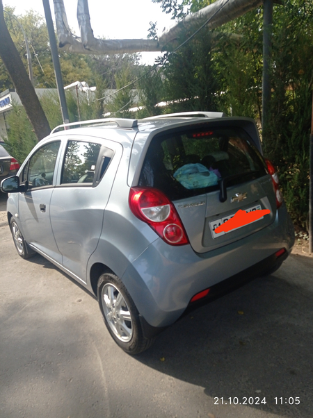 Продается Spark  Chevrolet