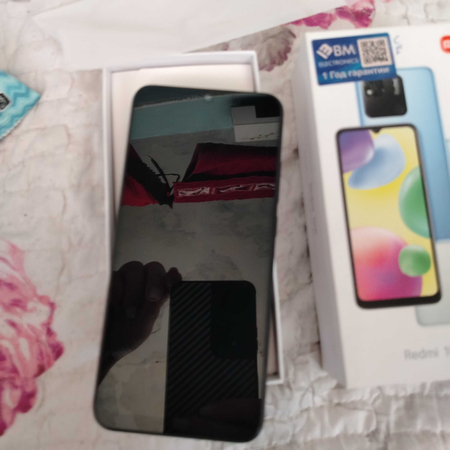Срочно продаётся б/у REDMI 10A
