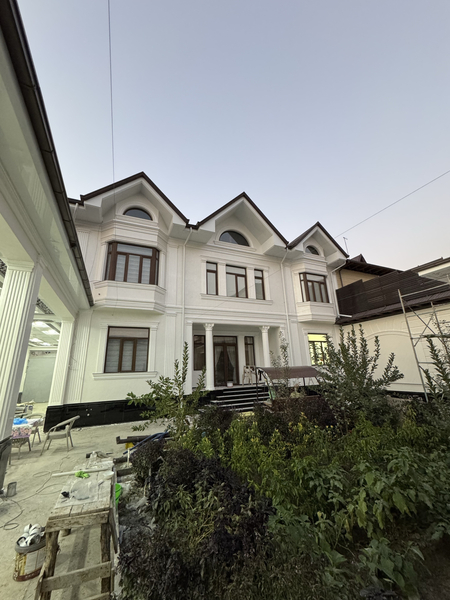 Travertin xizmatlari Iqboltoga ustalari