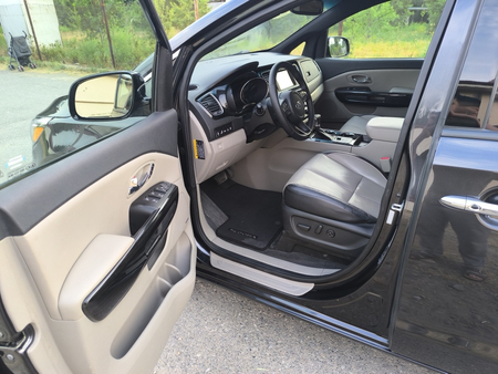 Kia Carnival Sedona