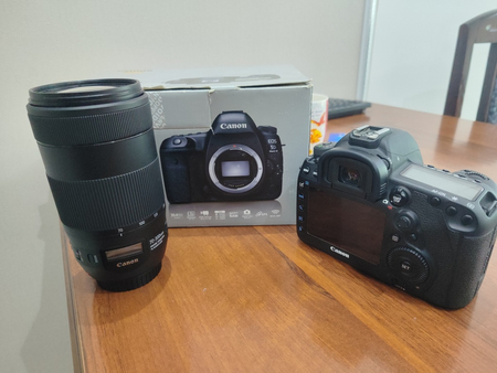 Canon Mark4 va obektiv sotiladi