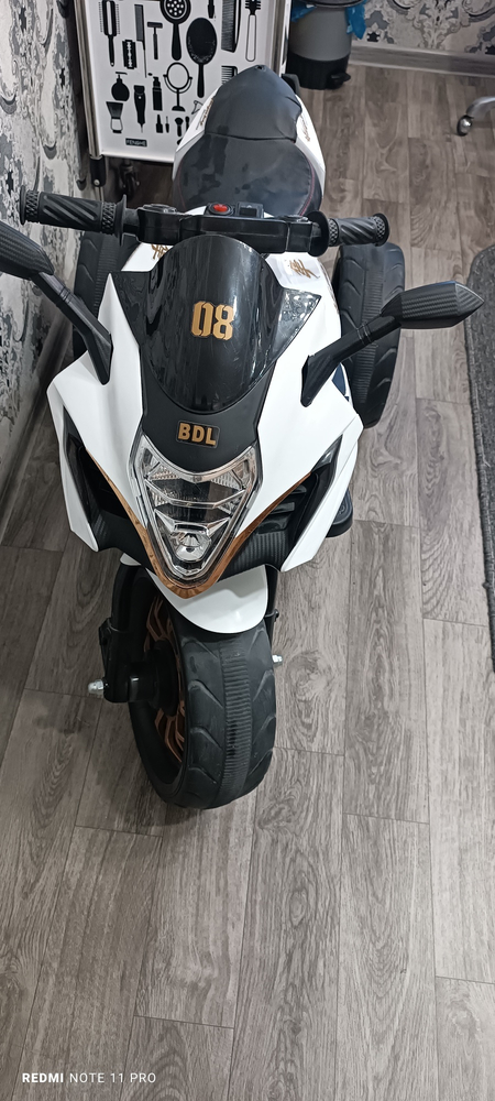 Motosikl 4-6 yosh bolalar uchun