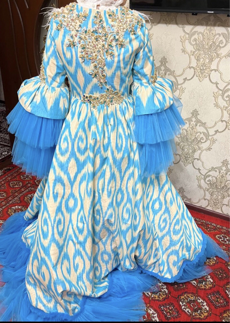 Milliycha komplekt/Национальный наряд комплект.