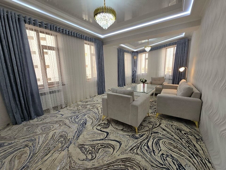 Продается 3 ком. Квартира площадью 99 кв.м. В Микрорайоне