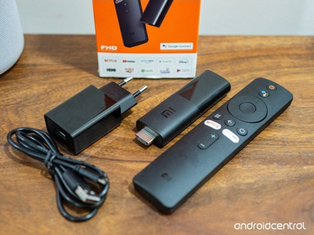 Mi TV Stick смарт приставка