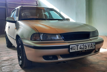 Nexia sons 1.5 sotiladi