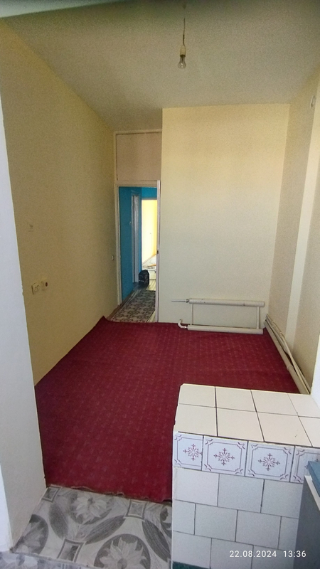 Oila va qizlar uchun kvartira ijaraga beriladi.