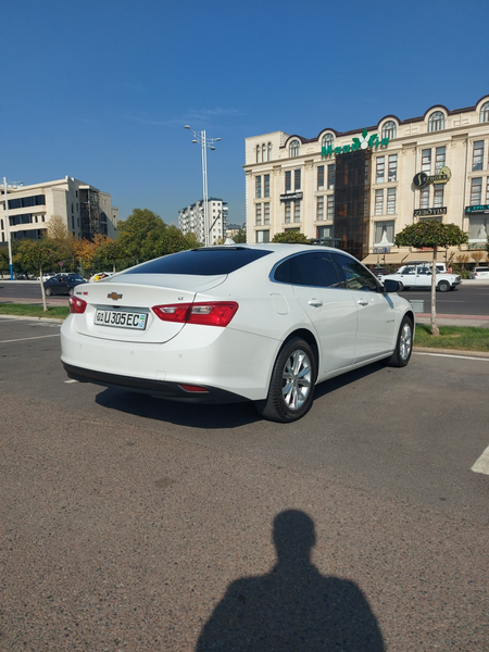 Malibu 2 1.5 turbo faqat naxtga sotiladi!