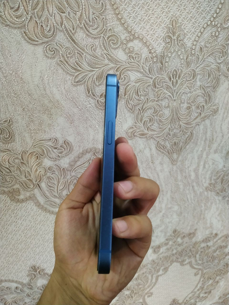 Iphone 13 sotiladi