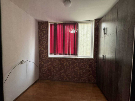 2 xonali 56m2 1-qavat sotiladi.