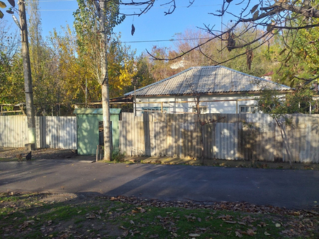 Срочно продаётся дом 6 соток в доме 4 комнаты
