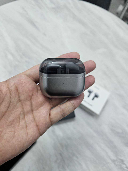 Samsung Galaxy S24 + BUDS 3   2 SIM