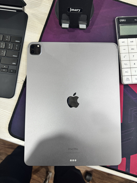 Ipad pro M2 12.9 6th gen. 256Gb Wifi + MagicKeyboard