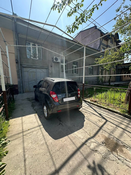 Huvaydoda Tayor Remont 11 hona uy sotiladi srochna egalaridan