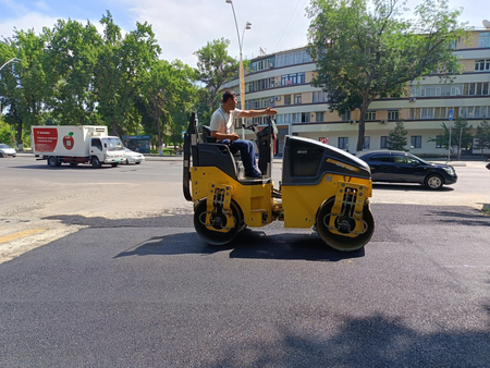 Asfalt yotqizish xizmati