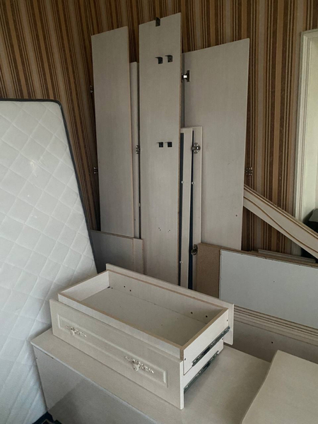 Spalniy mebel ideal xolata!