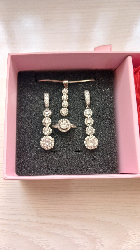 Kumush kamplekt Серебро Комплект