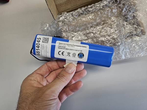 ПРОДАМ Аккумулятор для робот пылесоса 14.8v 3200mah для Xiaomi MOP P