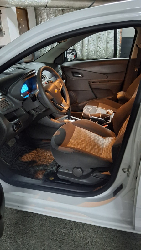 Chevrolet Cobalt sotiladi
