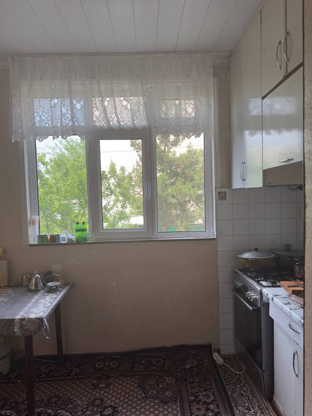 Kvartira sotiladi Qora Tosh 2/3/5