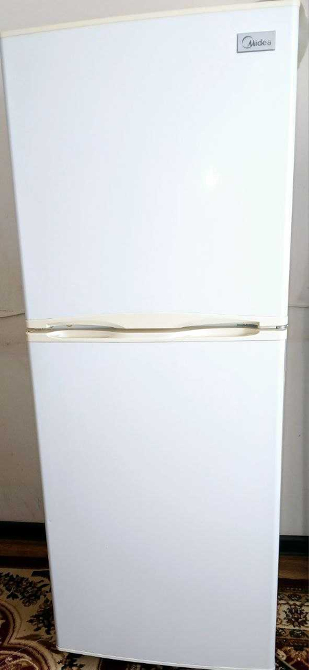 Midea xaladelnik