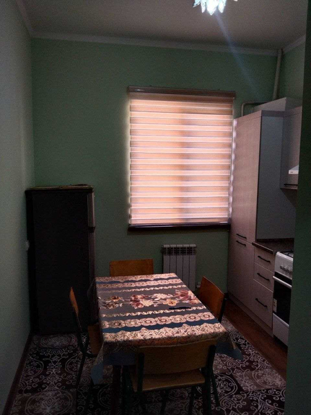 Мотридда 1 каватда 2 хона ижарага берилади