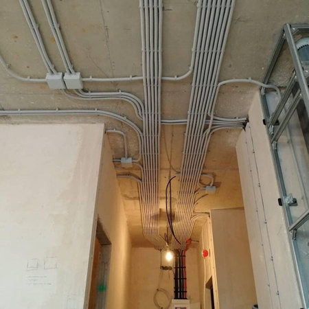 Elektr mantaj to'kli pol ustano'vka