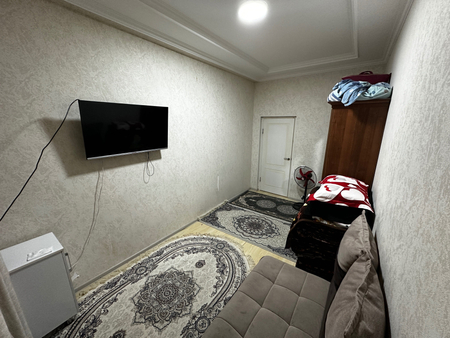 Novostroyka sotiladi 1/1/4 IT park Voenniy gospital 1 xonalik srochno