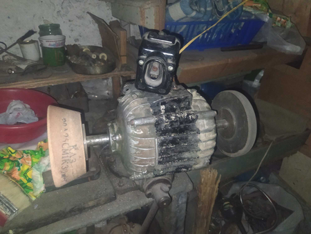 Электродвижок точило