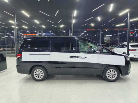 Jac M4 tayyori China Motorsda