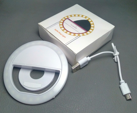 Кольцевой светильник для селфи с USB зарядкой .
