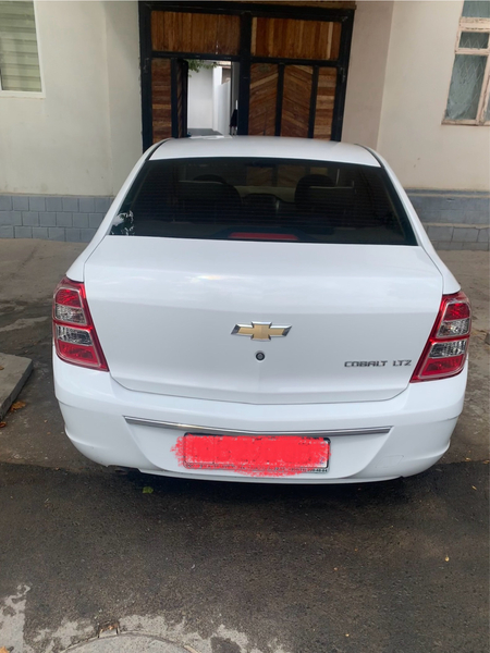 Автомобил Кобалт 4 позиция сотиоади холати  яхши