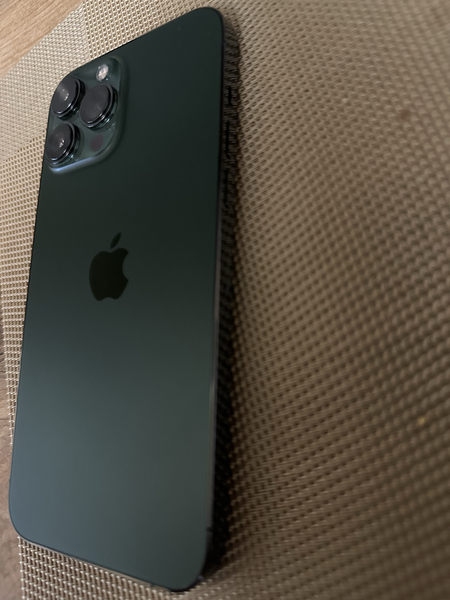 Iphone 13 pro max 256  емкость 86%