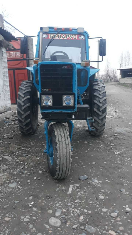 Mtz 80.X sotiladi