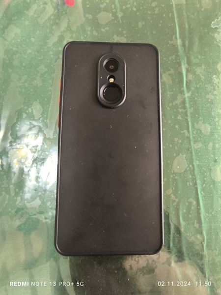 Продается смартфон Redmi 5