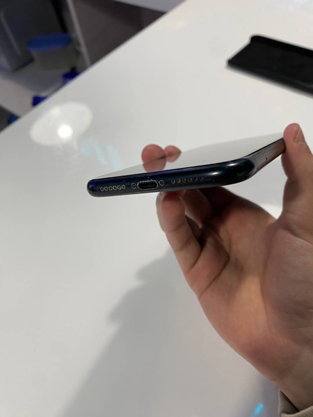 iPhone XR 64 gb