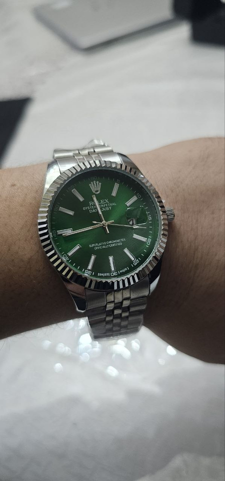 Rolex sotiladi!!