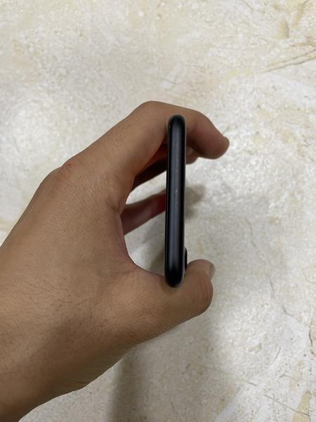 Iphone 7 - 32gb.
