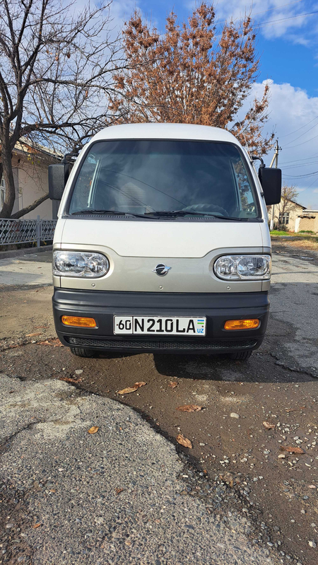 Chevrolet_Damas_