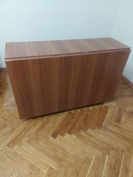 Стулья со столом