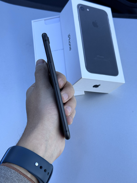 iPhone 7 32GB идеал
