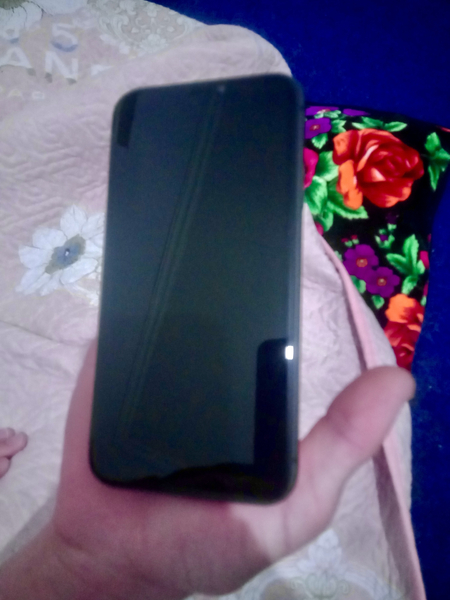 Iphone 11, karopka dakument bor.