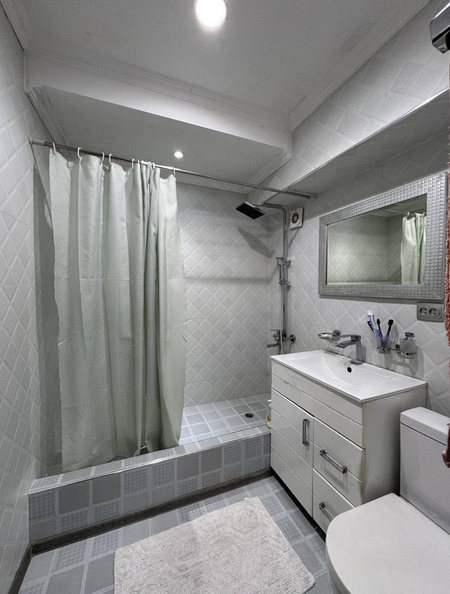 Продается 3х ком. квартира, ор-р: Алайский рынок, 70м2