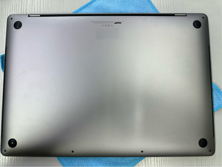 MacBook Pro 16-inch 2019 touch bar